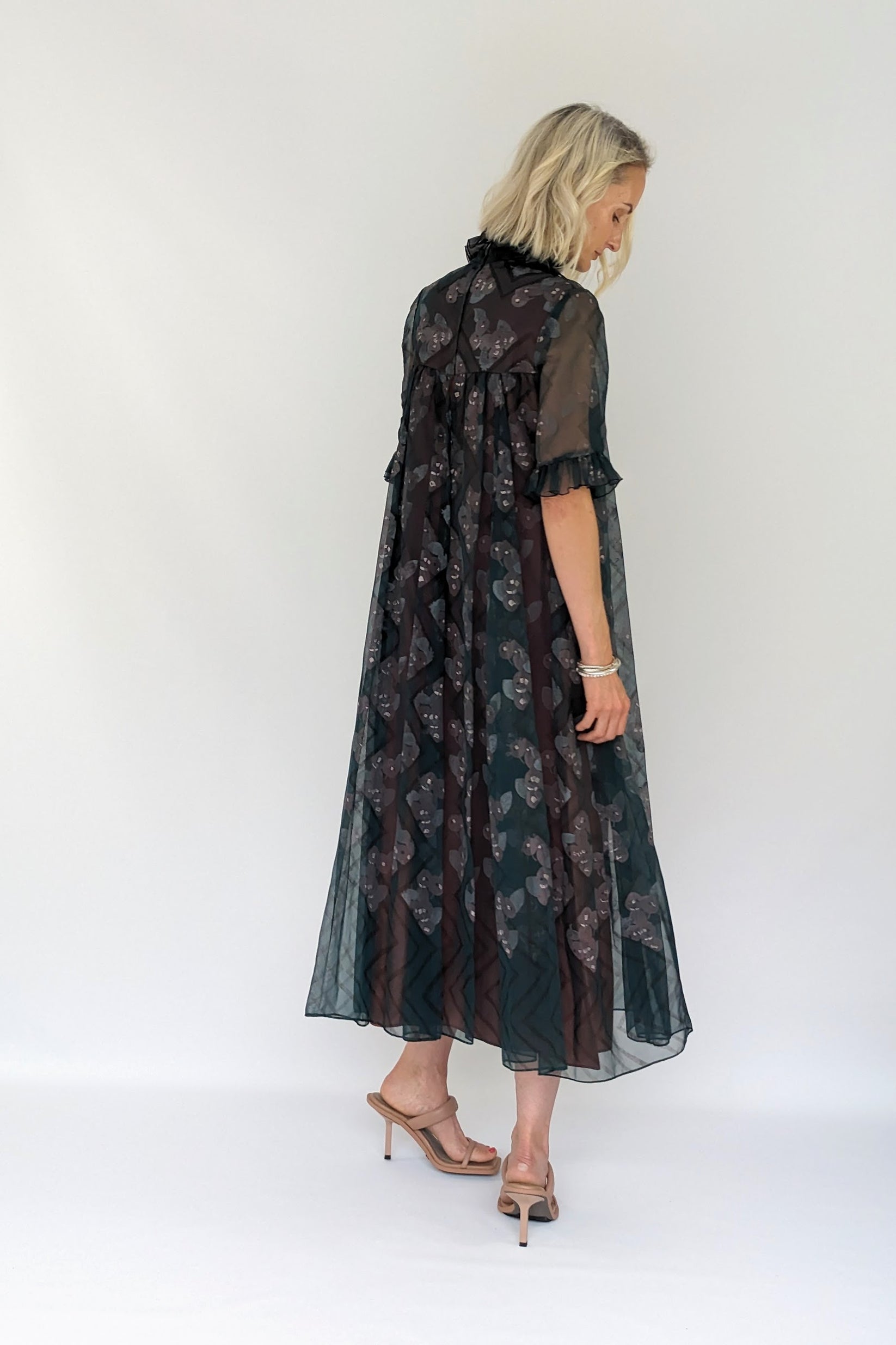 Early 1970s Jean Varon Vintage High Neck Prairie Smock Dress – Ada's ...